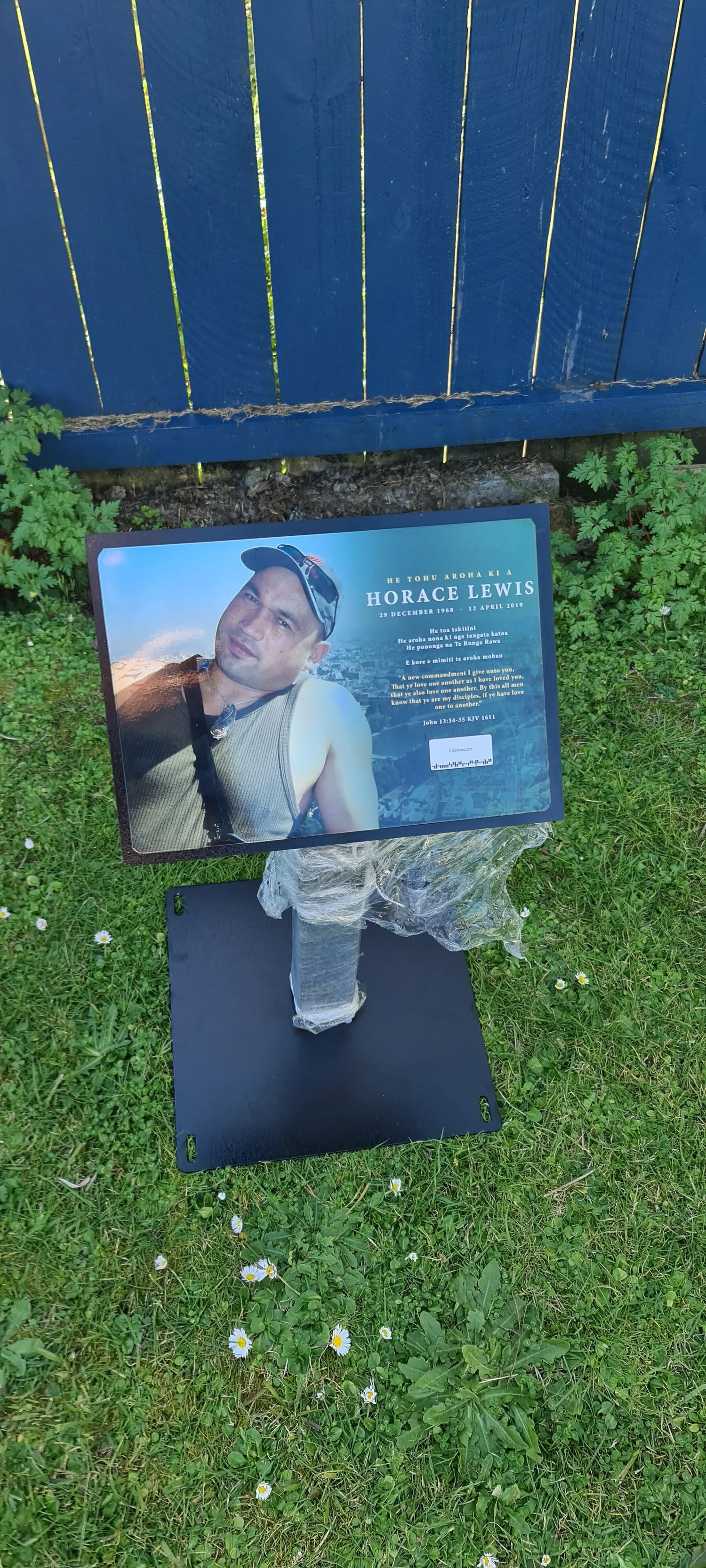 Immediate, Affordable, Beautiful Memorial. LifeMarker — NZ Headstones ...