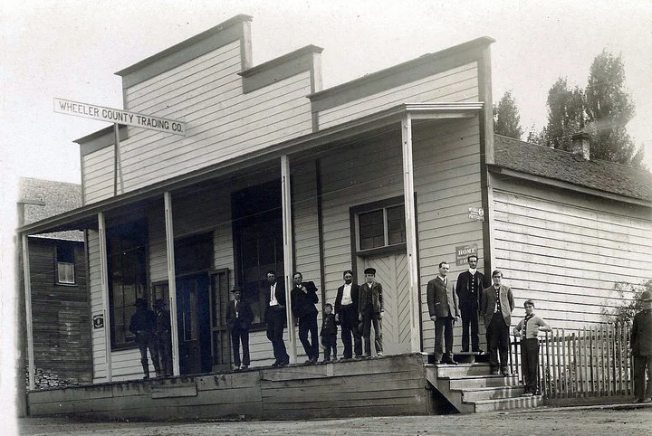 About — Mitchell, Oregon - Gateway to the Painted Hills