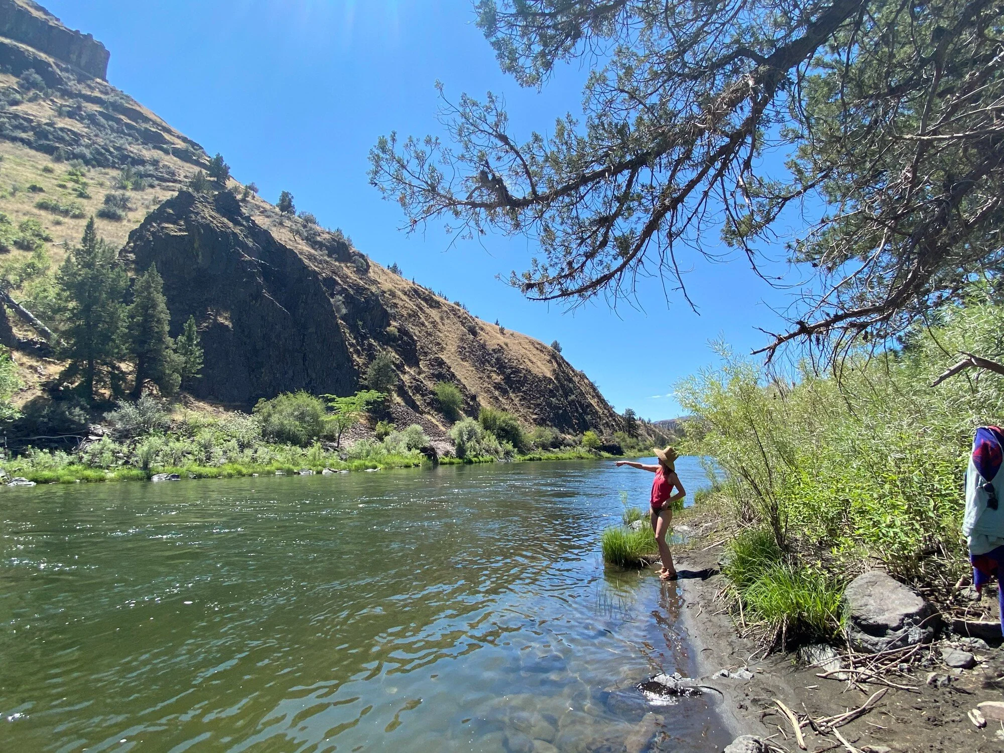 Mitchell, Oregon - Gateway to the Painted Hills