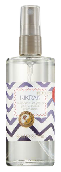 WHAT'S IN MY BEAUTY BAG — Zendaya