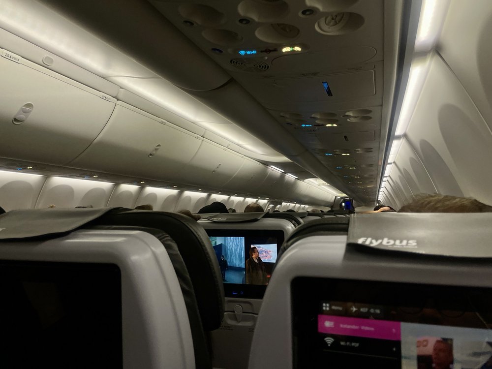 Icelandair Economy Class Review: FI622 Newark Airport (EWR) to ...