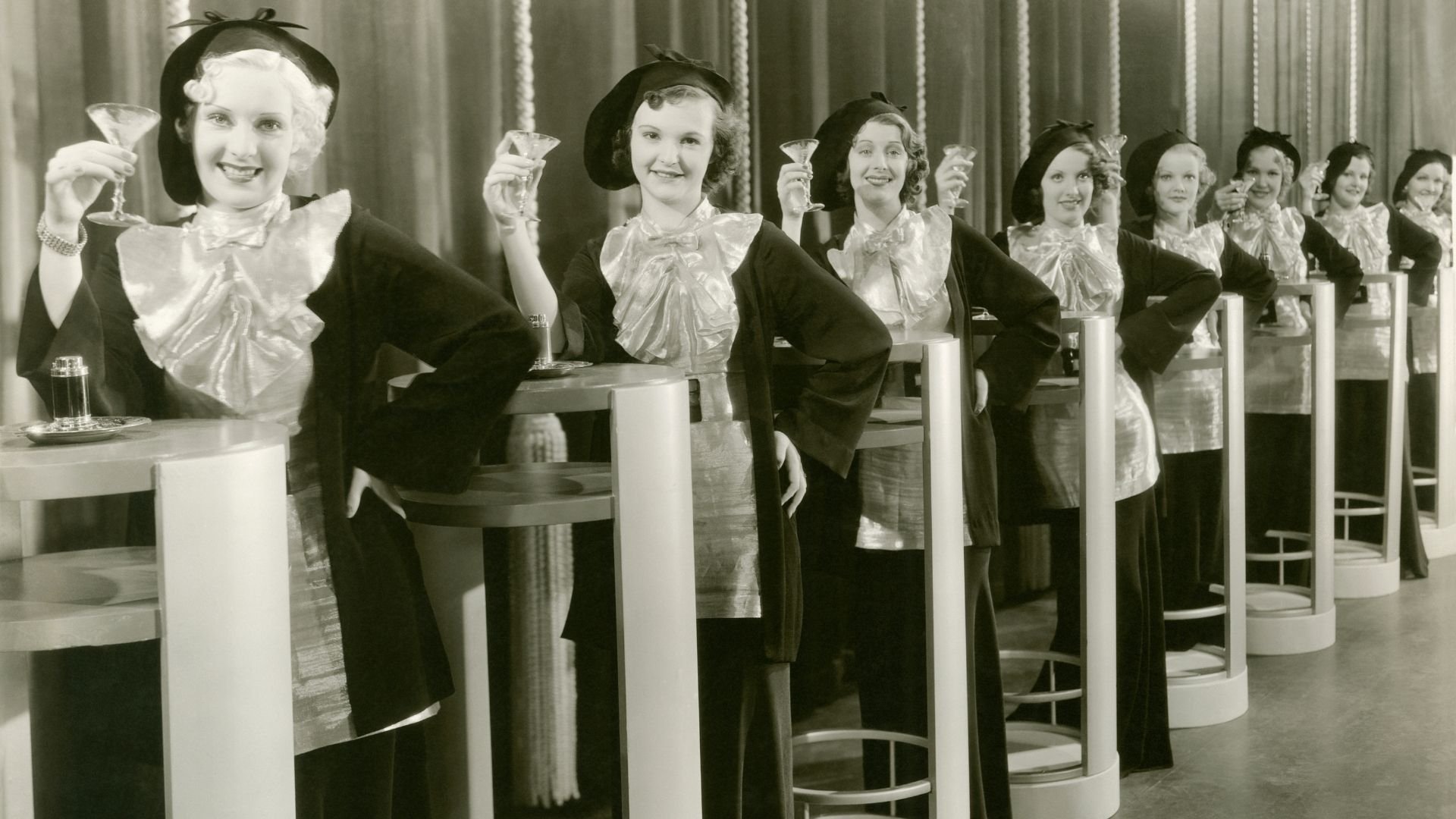 Reading Between The Wines Book Club - Minneapolis, MN