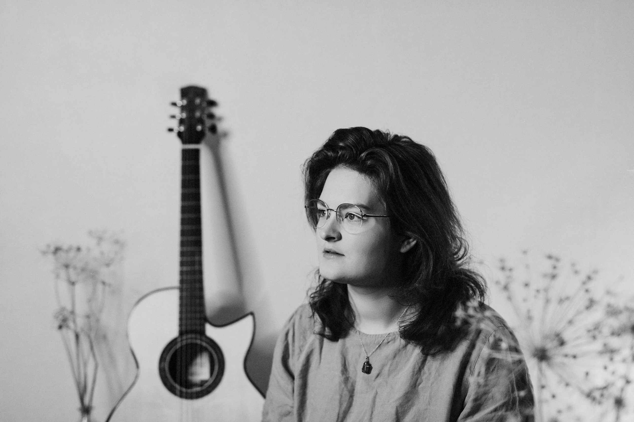 Q&A With Iona Lane! — Taran Guitars
