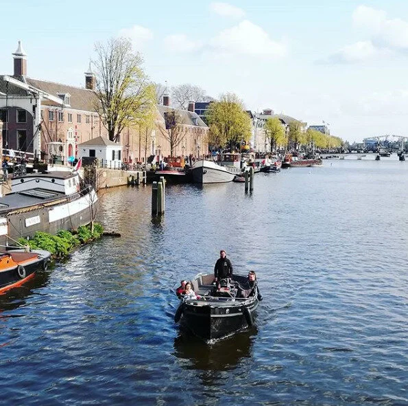 Open Boat Tour Amsterdam | Amsterdam Boat Adventures