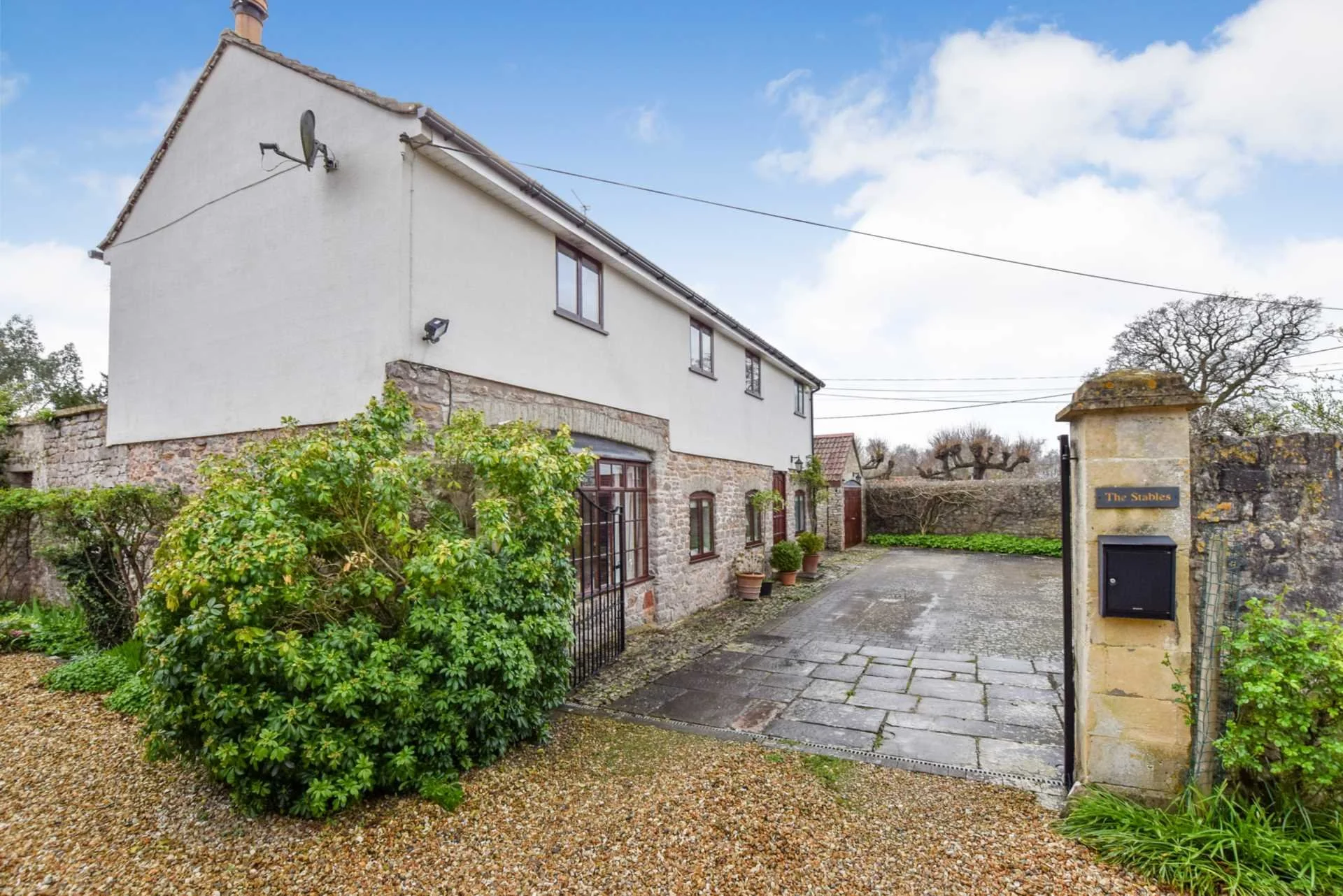 Stuart Oliver Residential | Properties — Stuart Oliver Residential