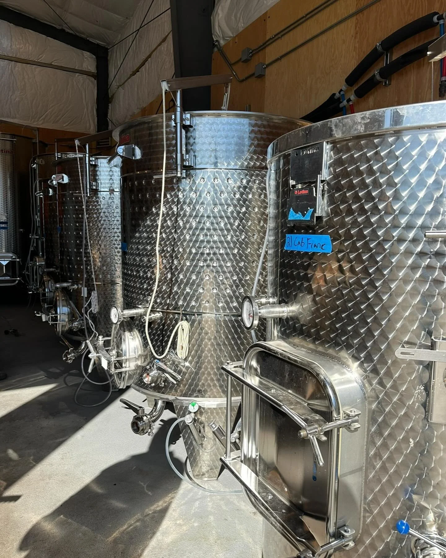 Calendar — Amos Rome Vineyards