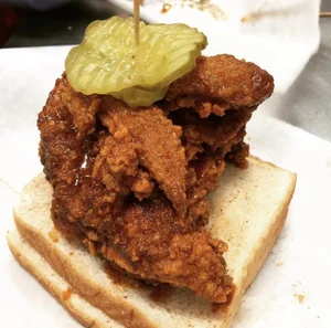 What Food is Nashville Known For: 15 Must-Try Dishes (2026)
