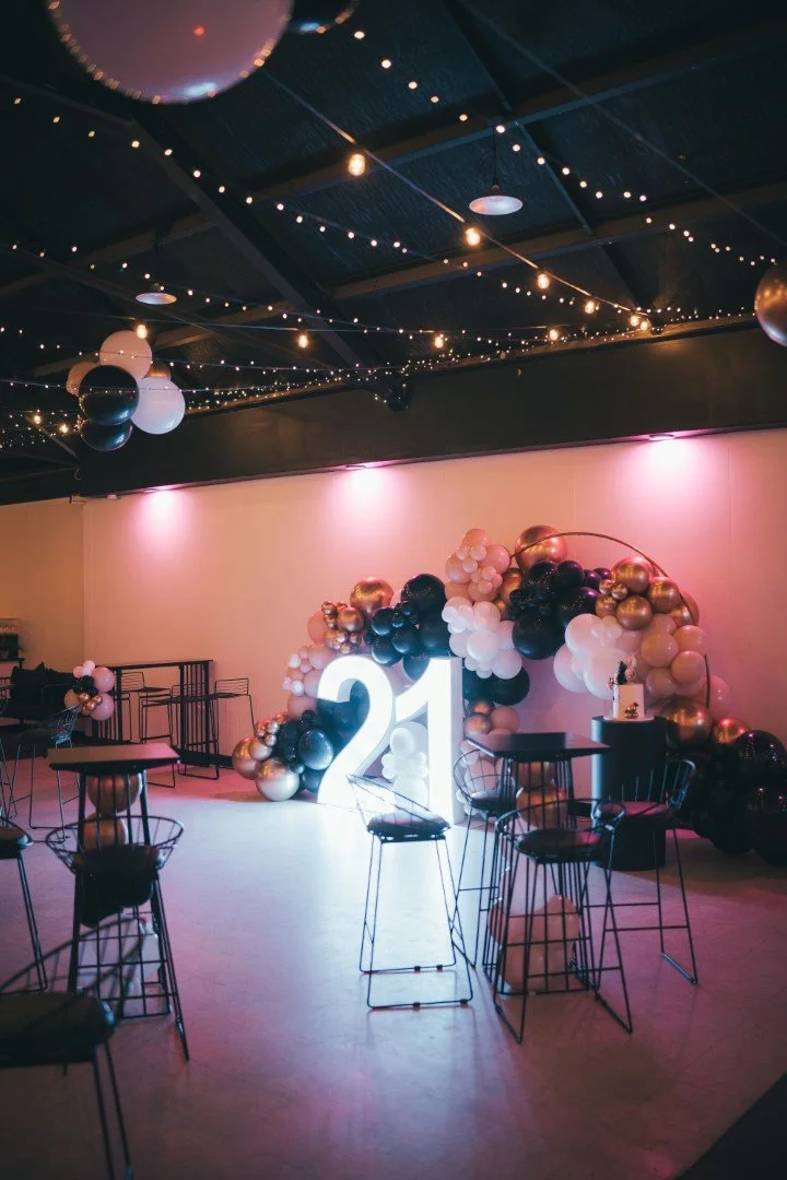 Rift Photography: Vin & Flower