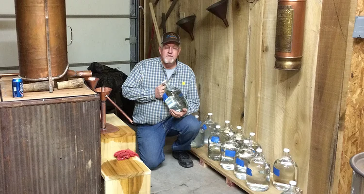 OUR STORY — Casey Jones Distillery