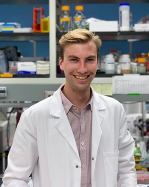 Lab Members — Sternberg Lab