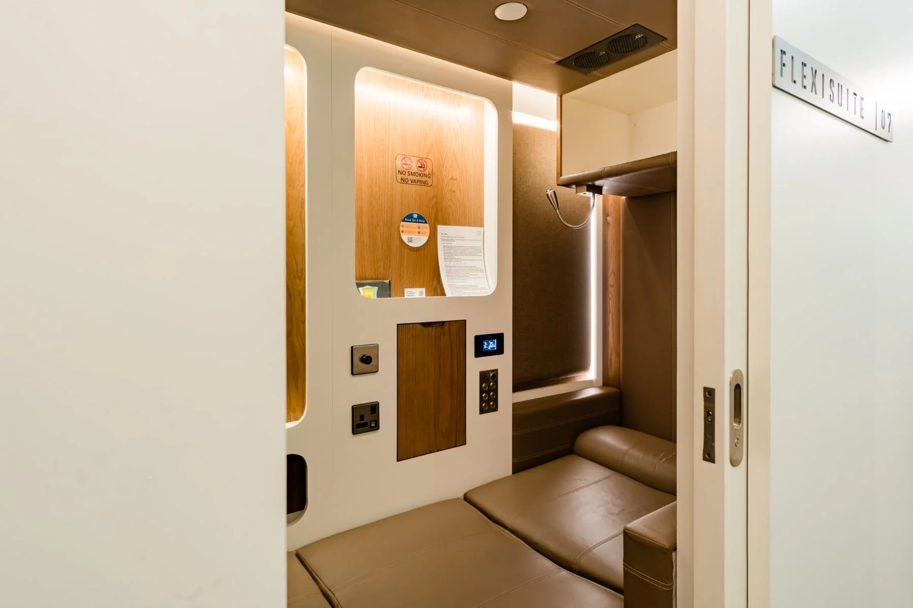 Dubai Airport Sleep 'n Fly Lounges: Rest Guide - LoungePair