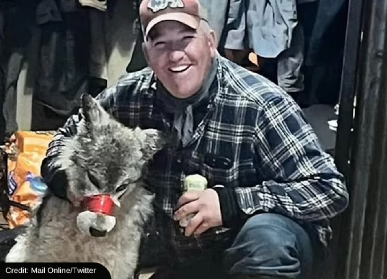HOPE! Judge Refuses to Dismiss Wolf Torture Case — Species Unite