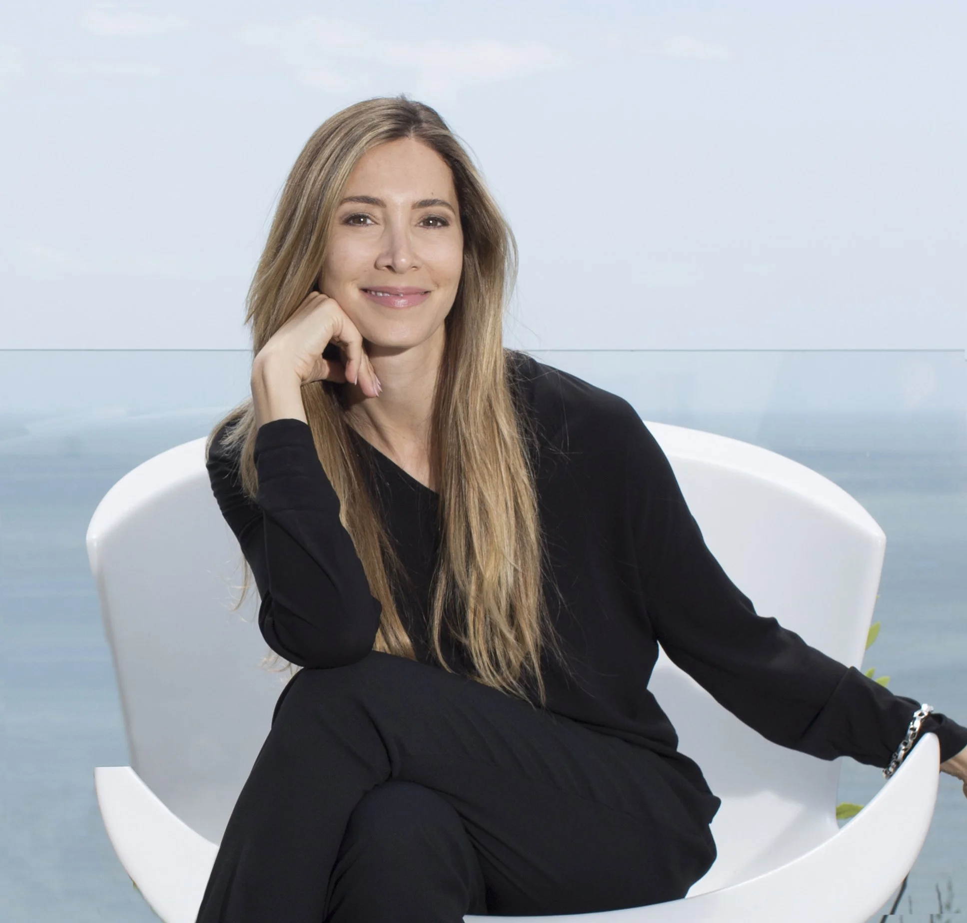 S10. E4: Vicki von Holzhausen: Liquidplant — Species Unite