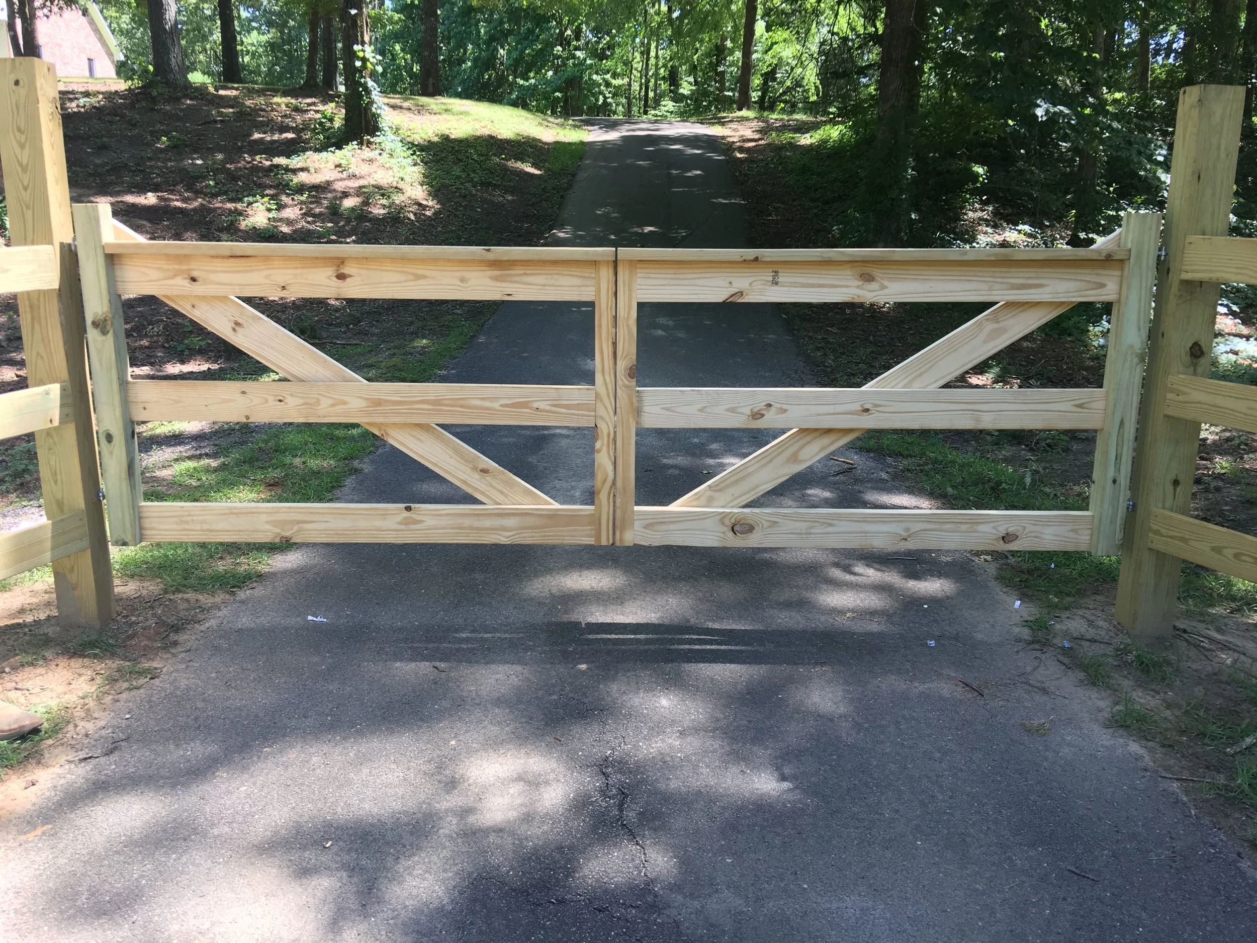 Precision Fence, LLC | Meridian, MS Commercial & Residential Fencing