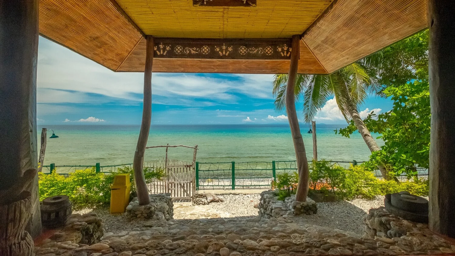 Rash Resort Contact