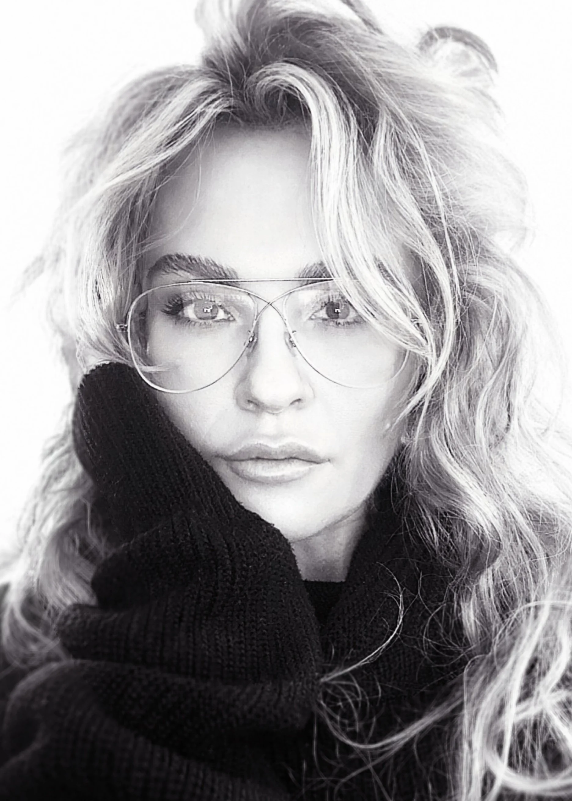 About — Christy Lee Howells