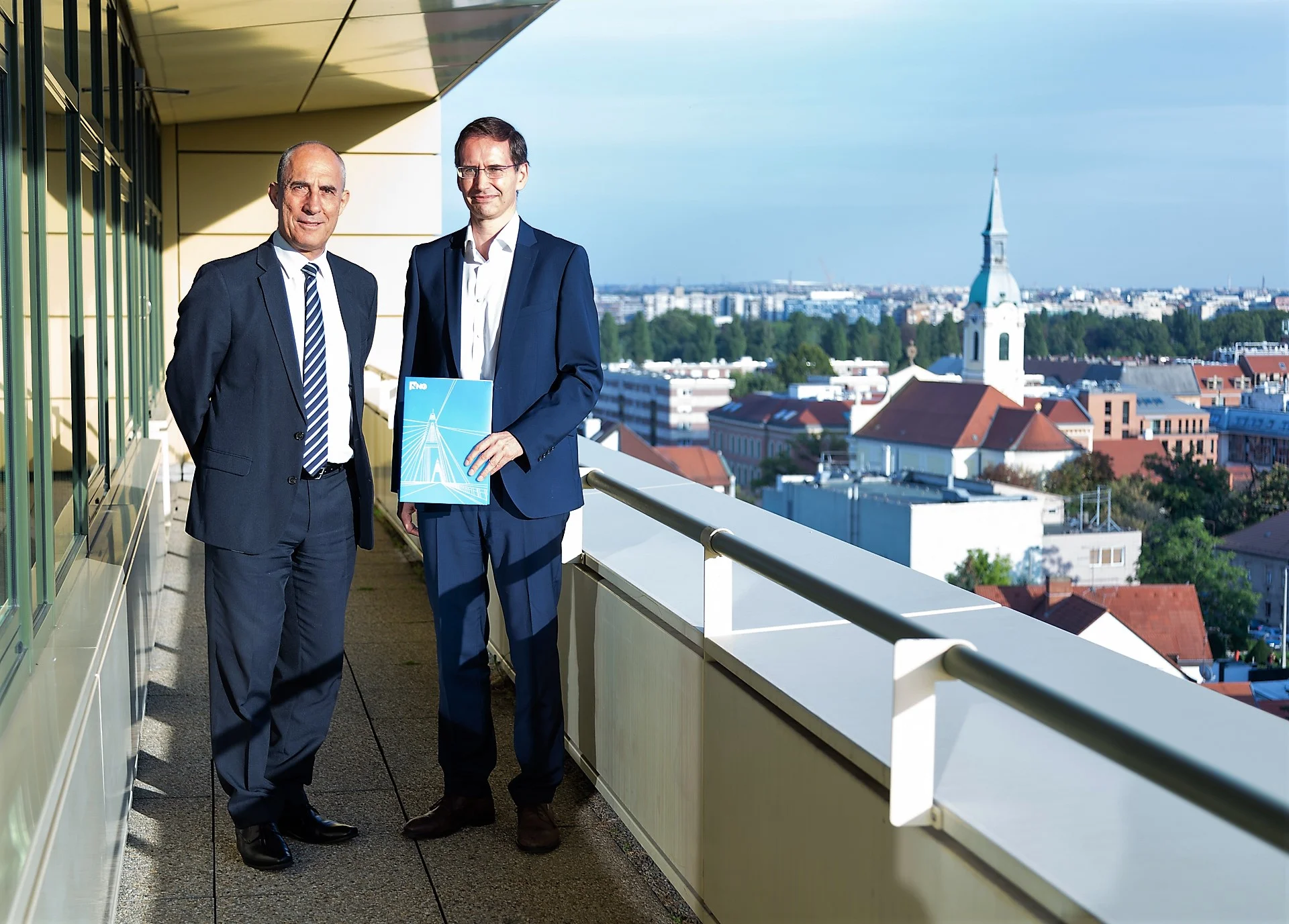 Ohmio and Israel’s Arilou to work together on autonomous buses — Ohmio