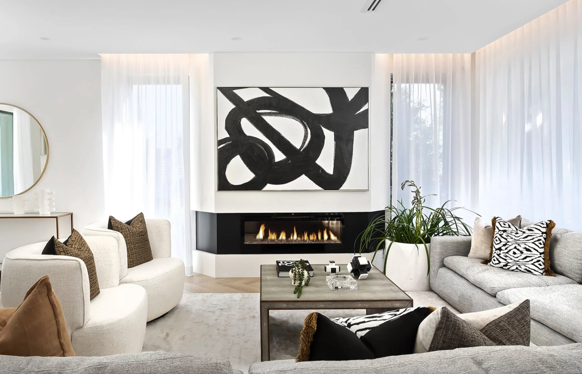 How Designers Balance Functionality & Style in Residential Interior ...