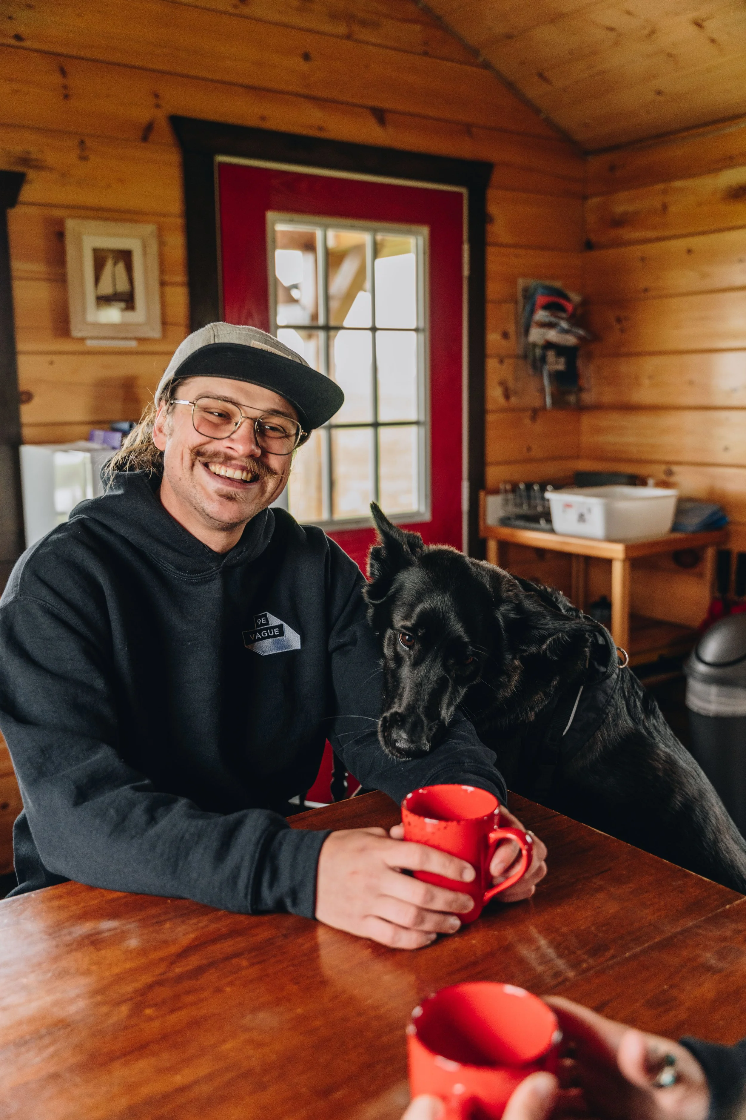 [N-É, Moose Brook] Ravens Rest Retreat — On va se promener