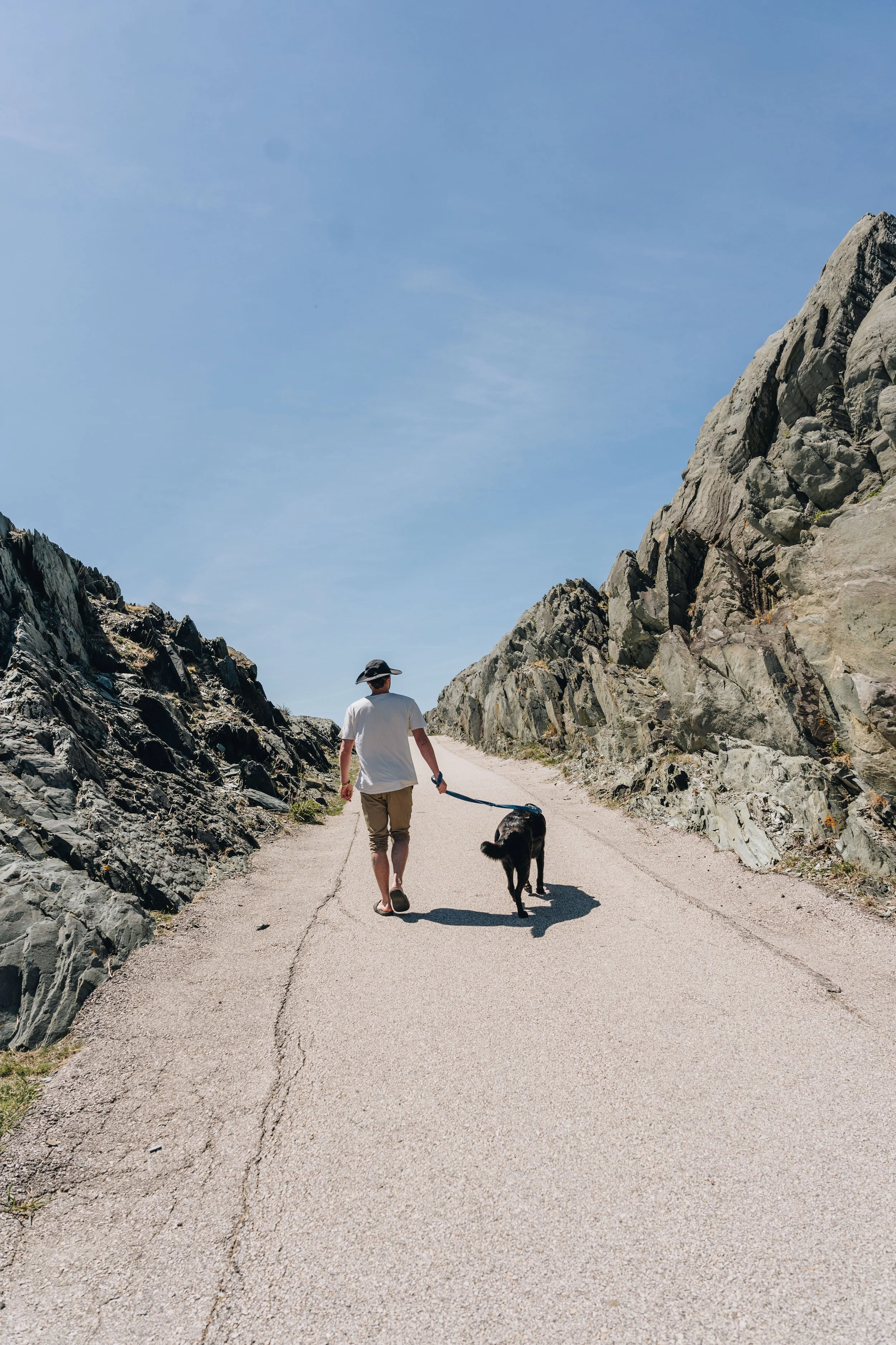 [N-É, Cape Forchu] Cape Forchu Lighthouse — On va se promener