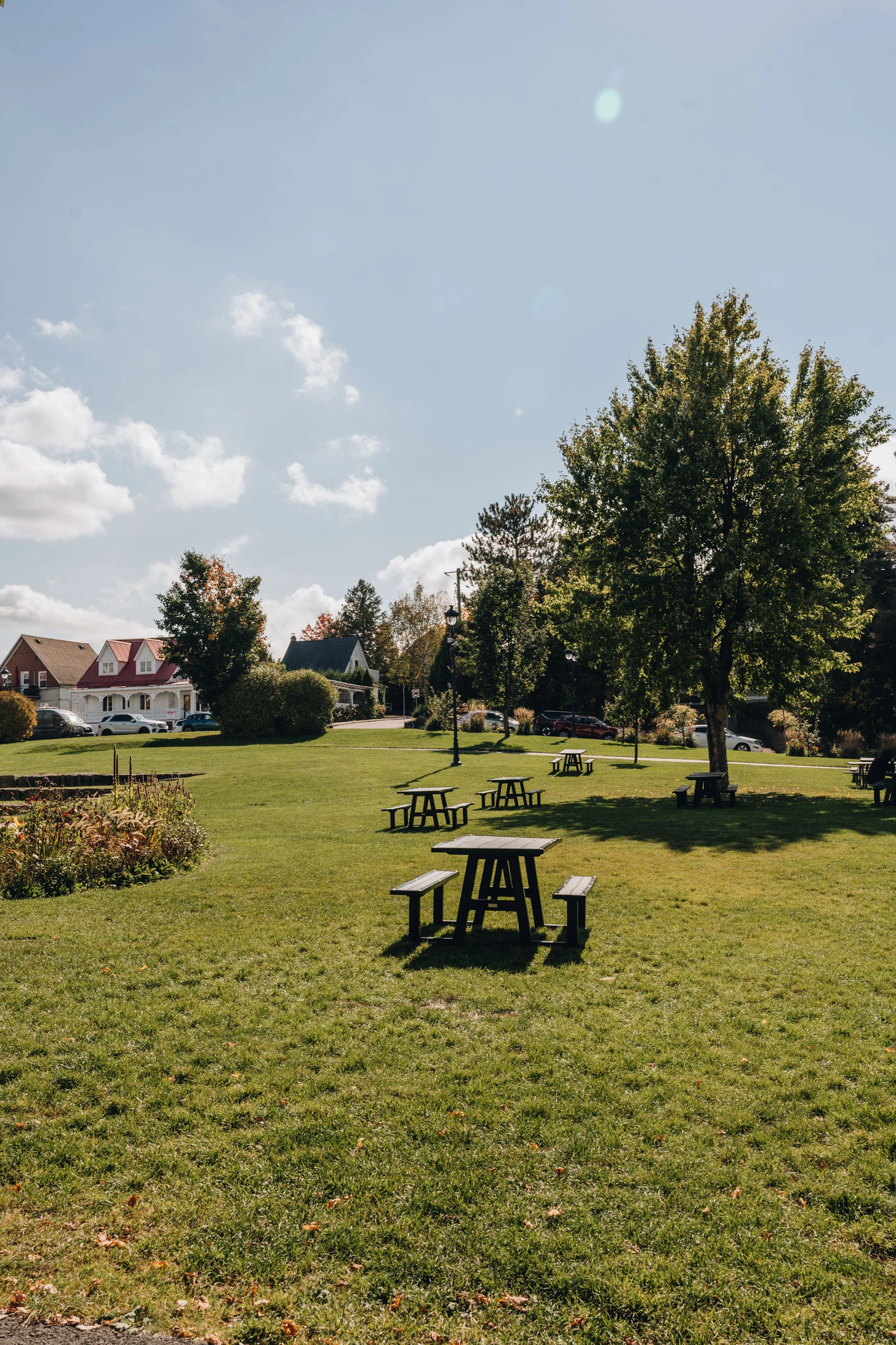 [Laurentides, Sainte-Agathe-des-Monts] Place Lagny — On va se promener