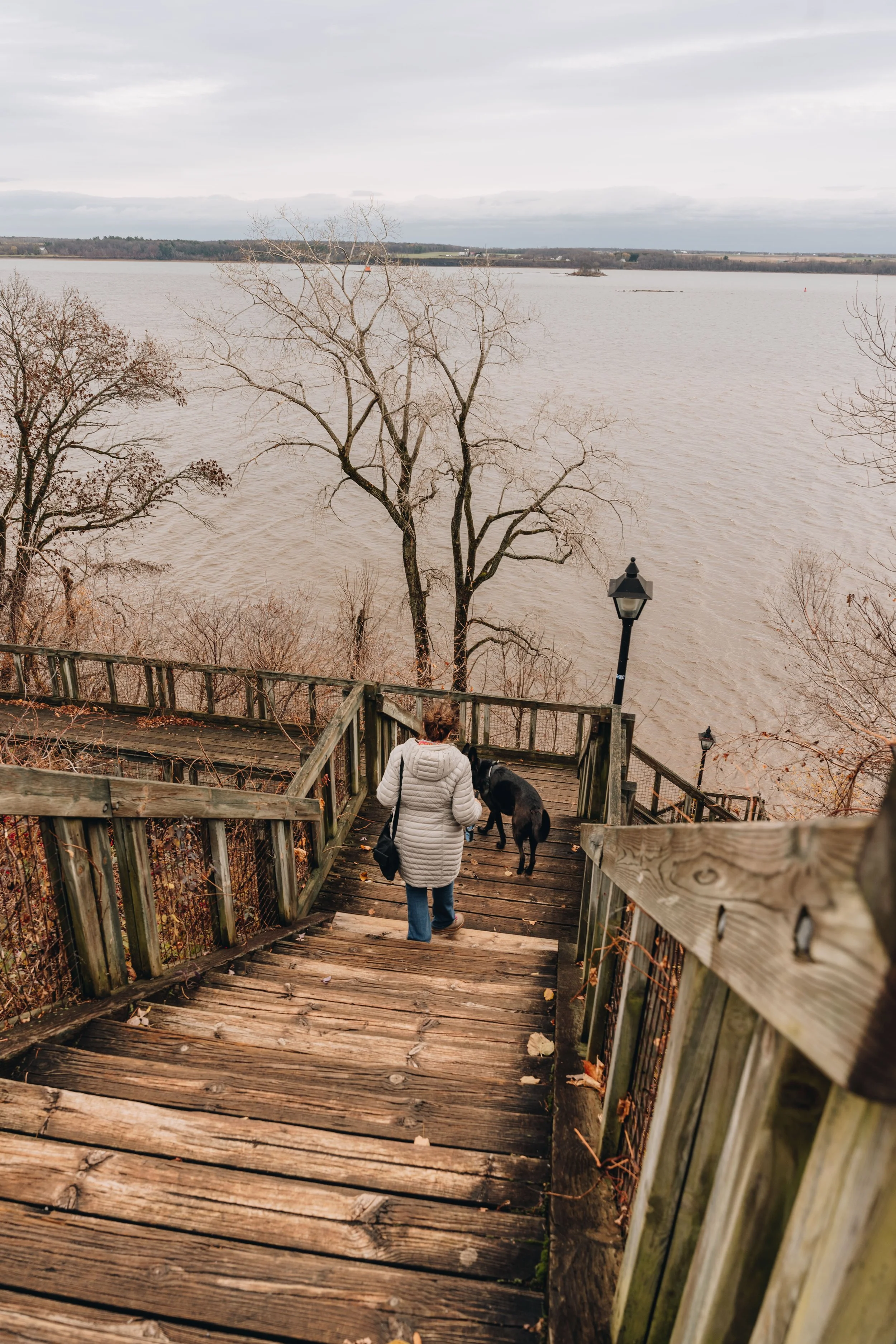 [Québec, Deschambault] Parc Municipal de Deschambault, Cap Lauzon — On ...