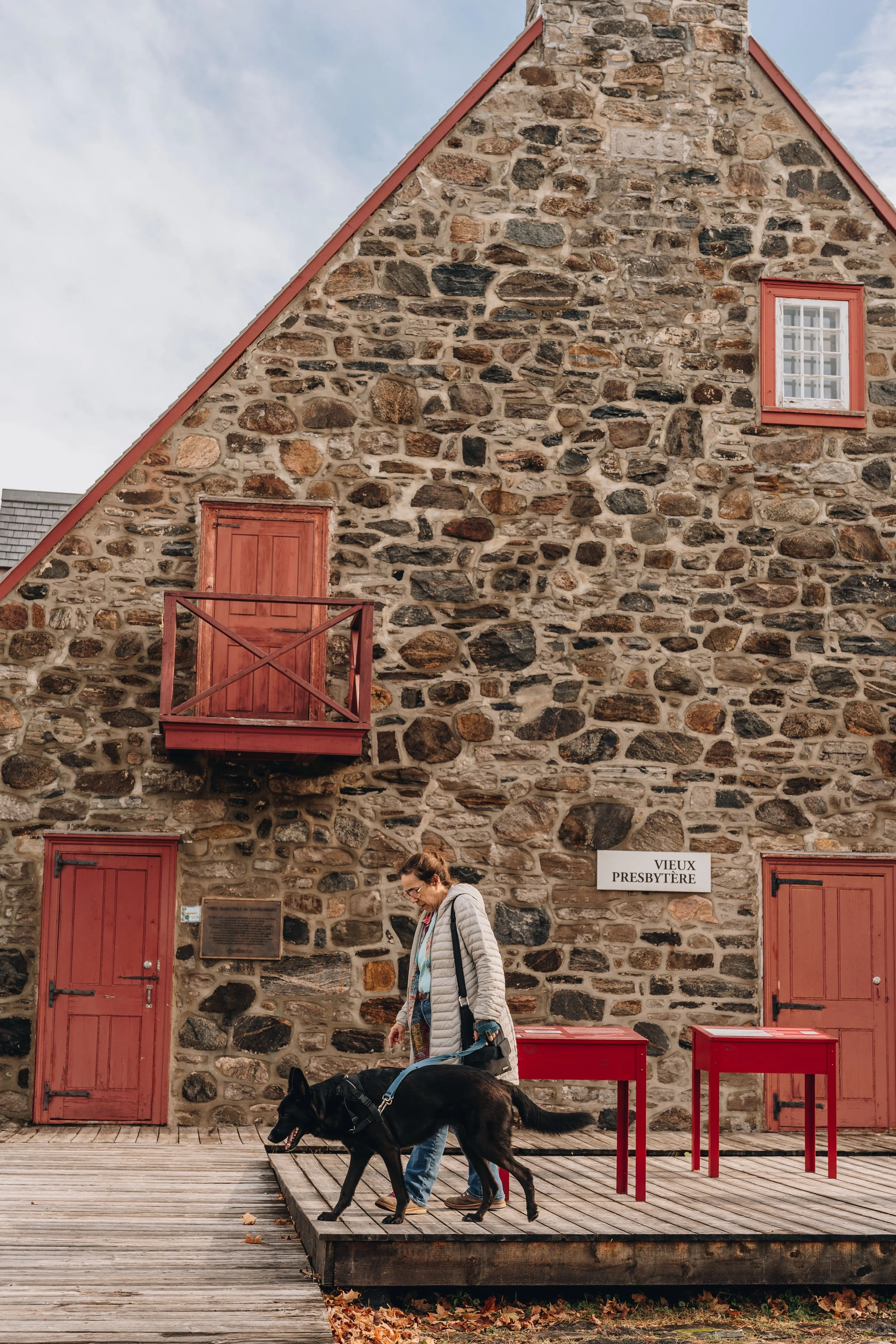[Québec, Deschambault] Vieux Presbytère de Deschambault — On va se promener