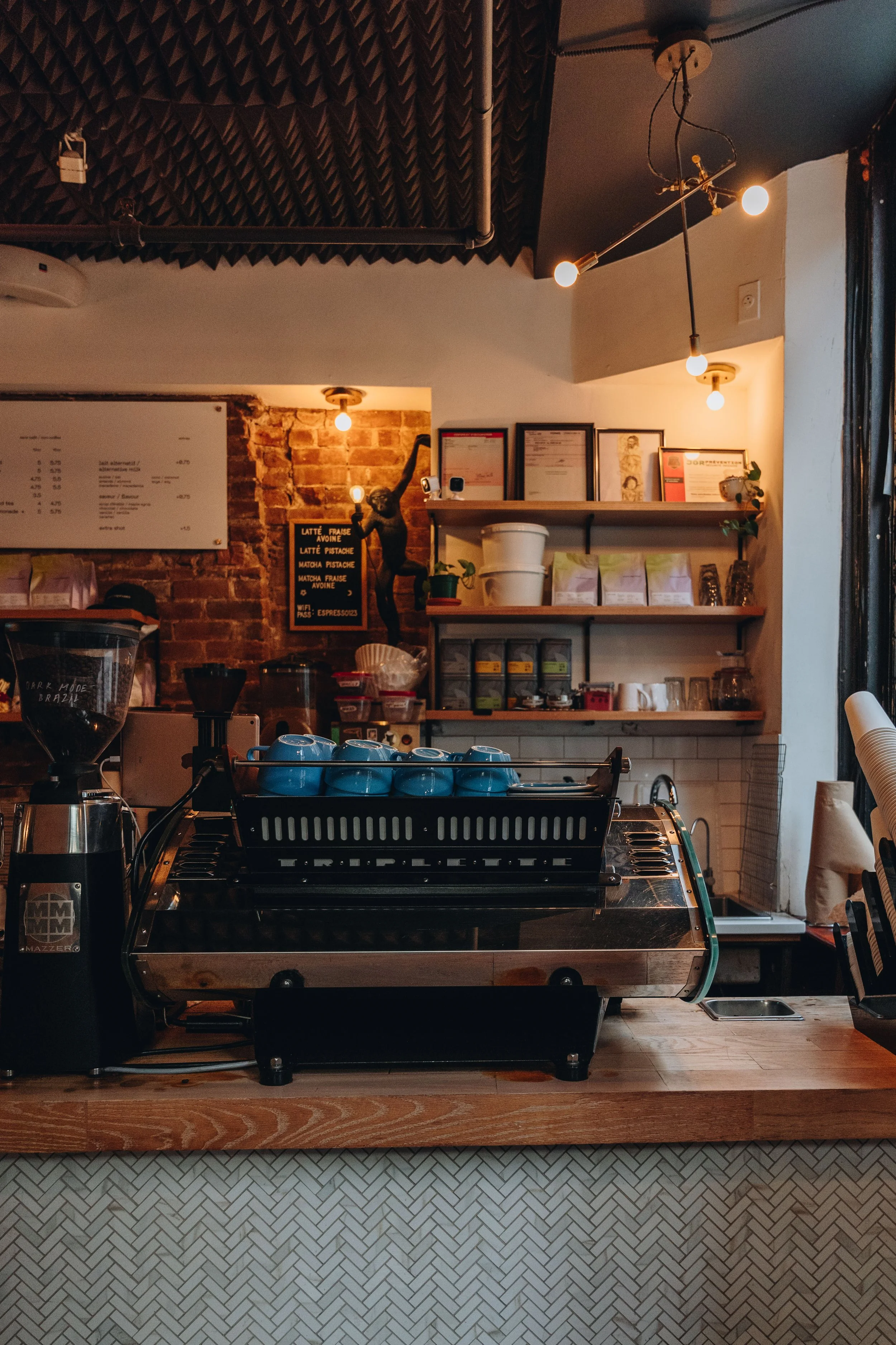 [MTL, Vieux-Montréal] Micro Espresso Café — On va se promener