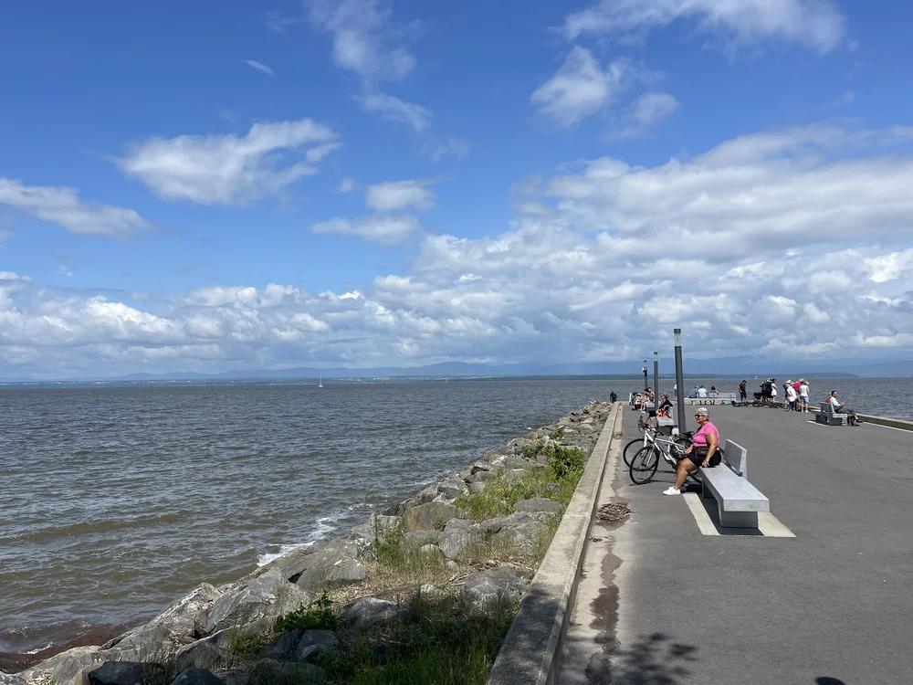 [Chaud.-App., Berthier-Sur-Mer] Parc Fluviale Berthier-Sur-Mer, Quai de ...