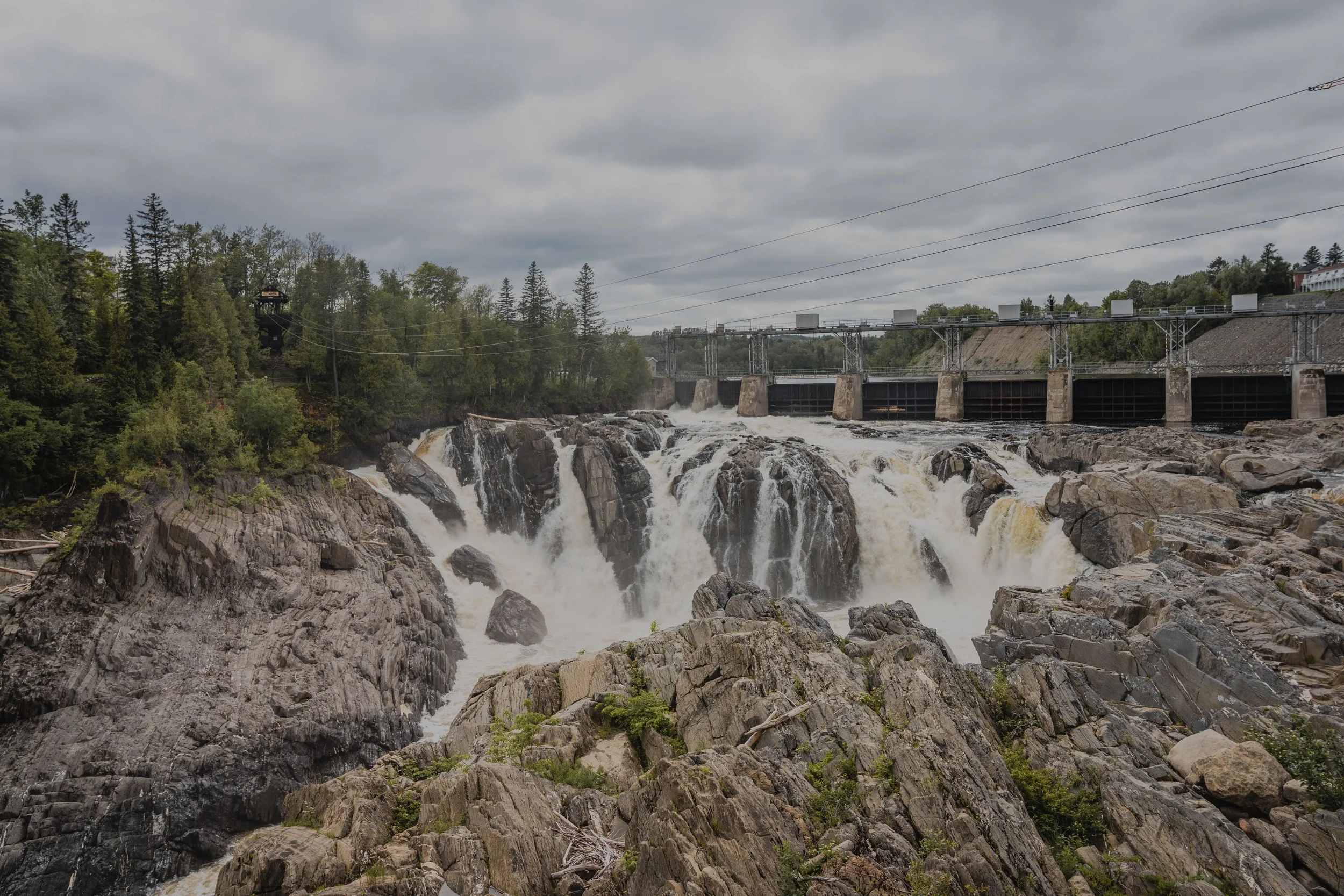 [NB, Grand Falls] Malobiannah Tourist Information Centre / Grand Falls ...