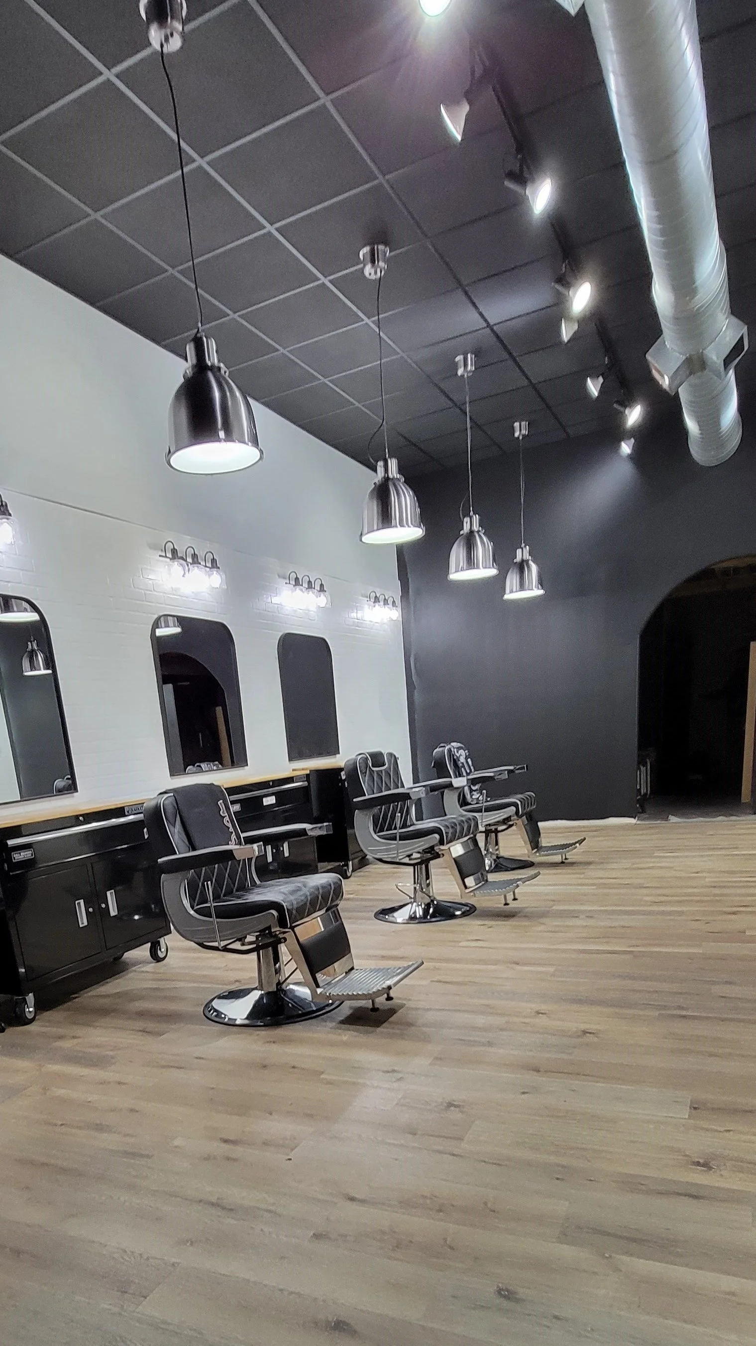 The Lounge Barber