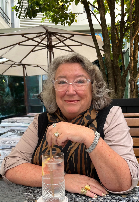ABOUT — CATHY ACE CRIME WRITER