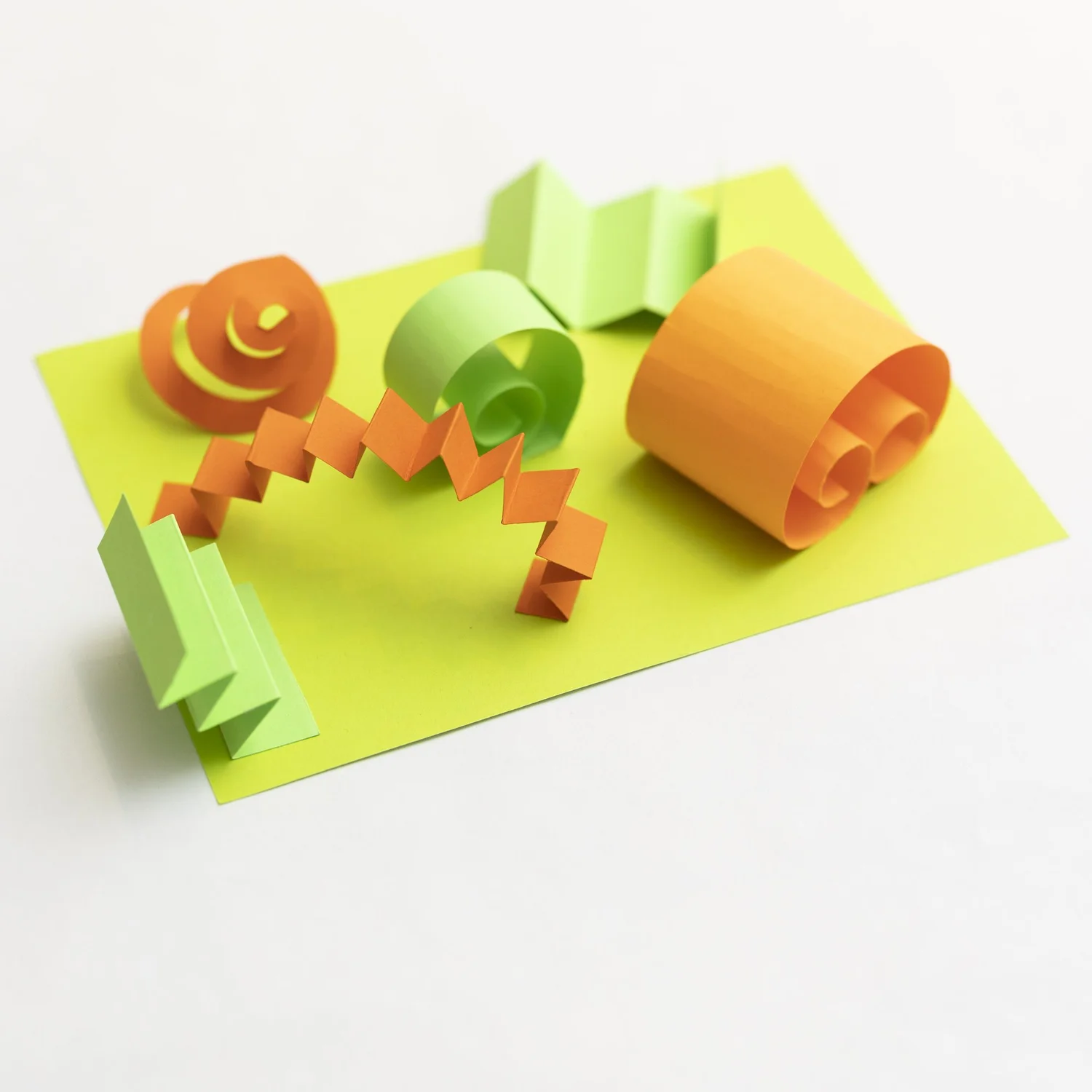 DIY Pop-Up Collage — Minni