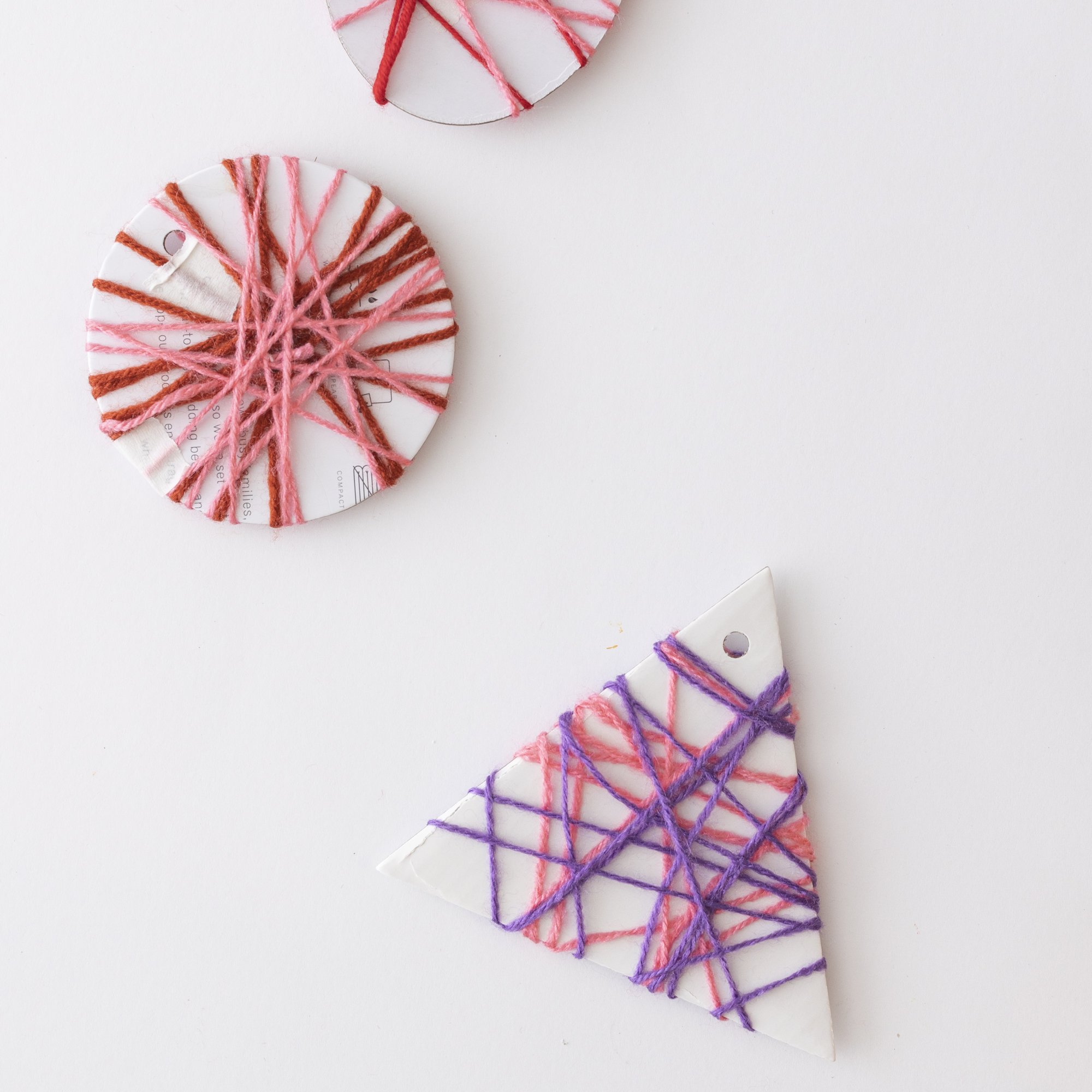 DIY Yarn Mobiles — Minni
