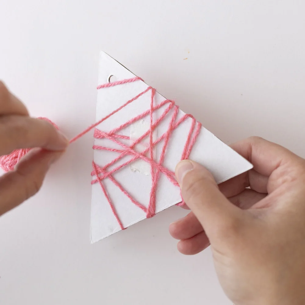 DIY Yarn Mobiles — Minni