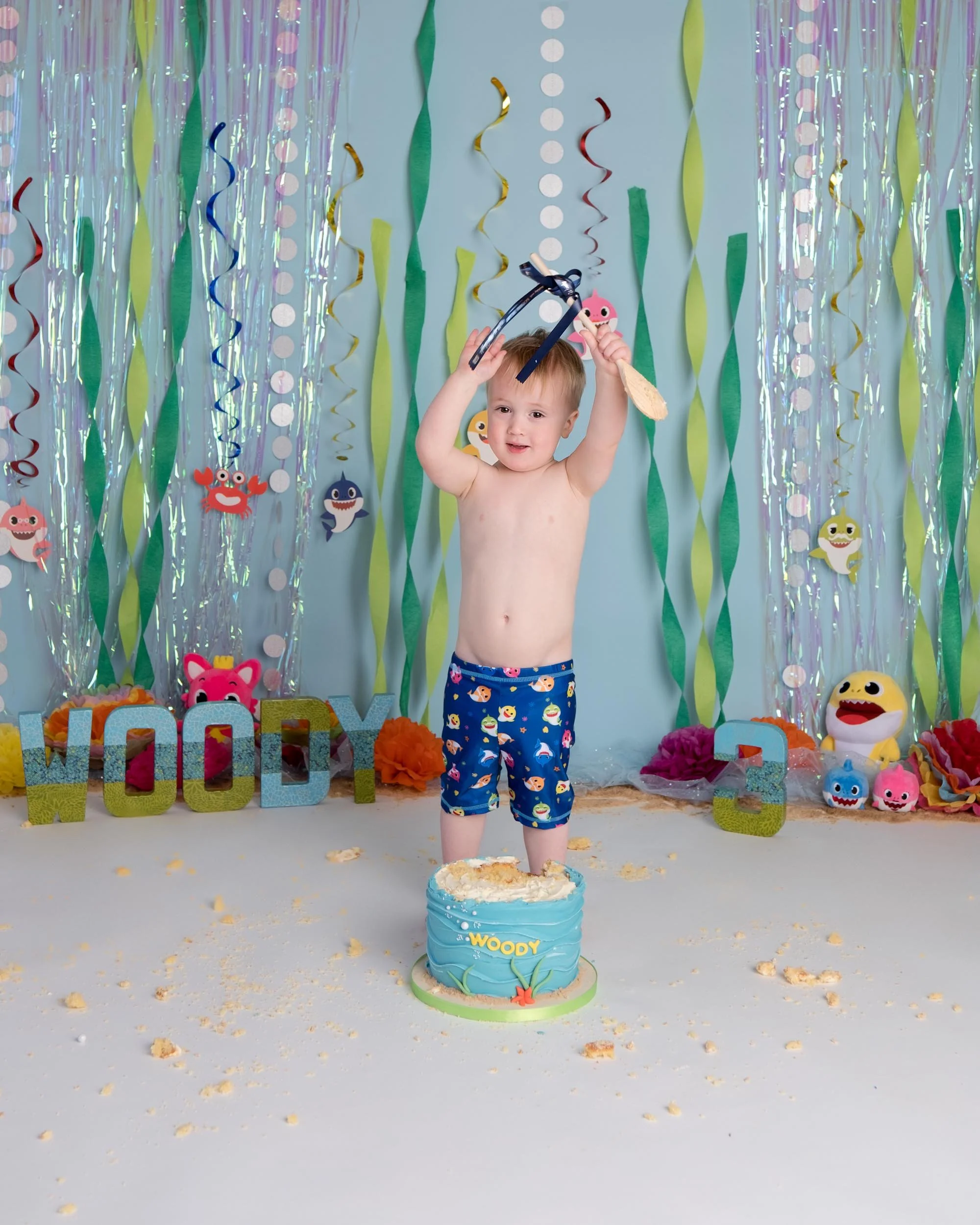 Cake Smash Photography in Lincoln by Mama Bear