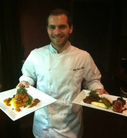 Noah's Restaurant & Lounge