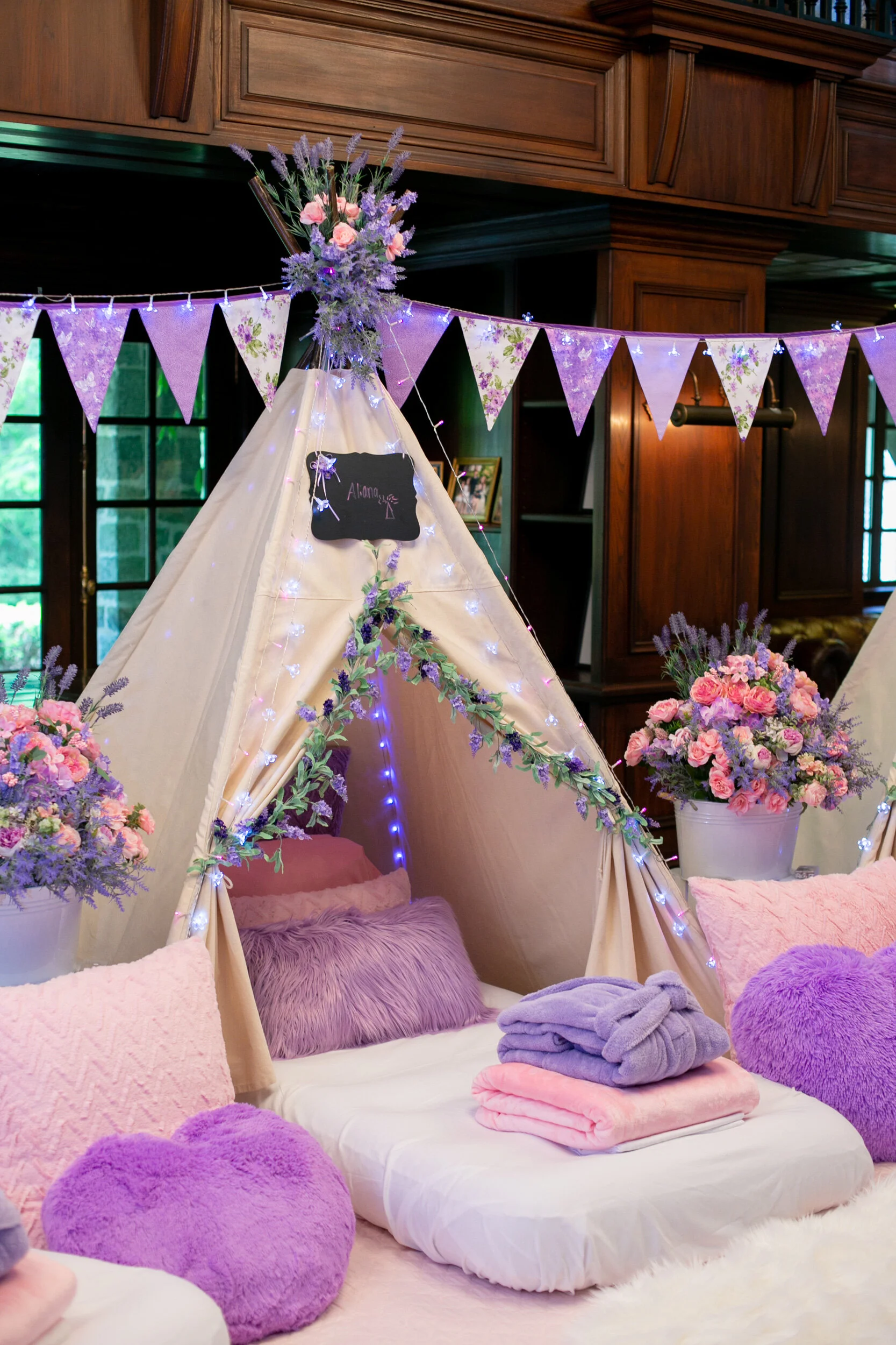 Color Themed Parties - Picnics & Slumber Parties — Dream & Party