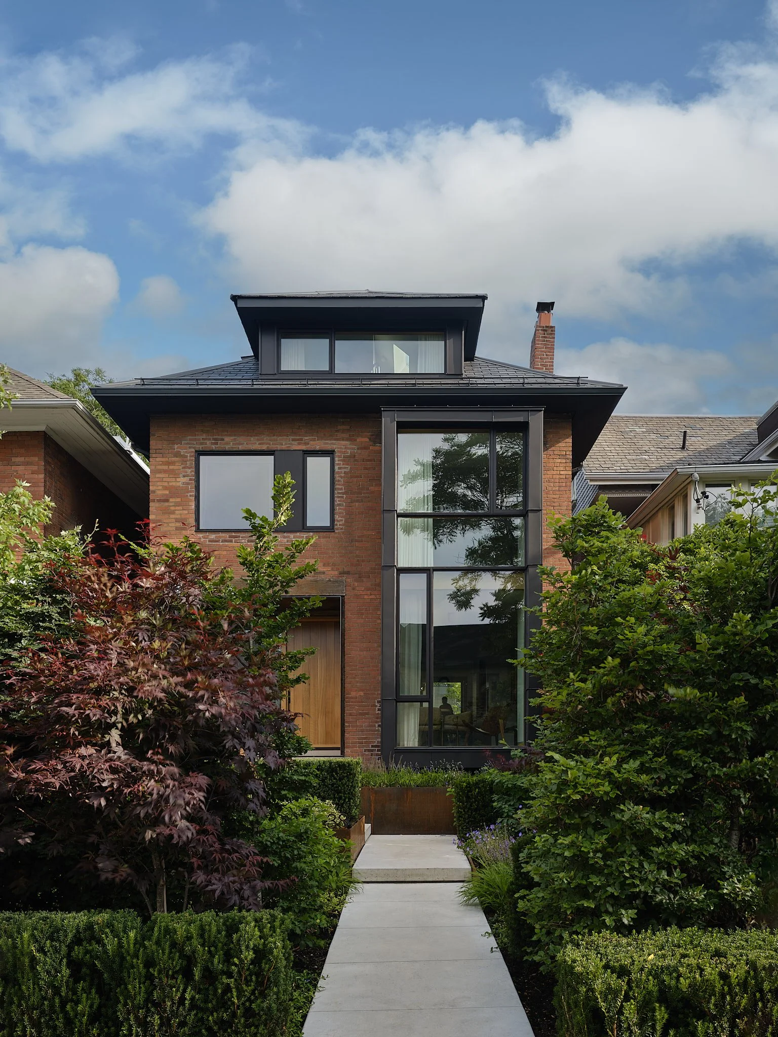 Summerhill Family Home (featured) — Derek Nicholson