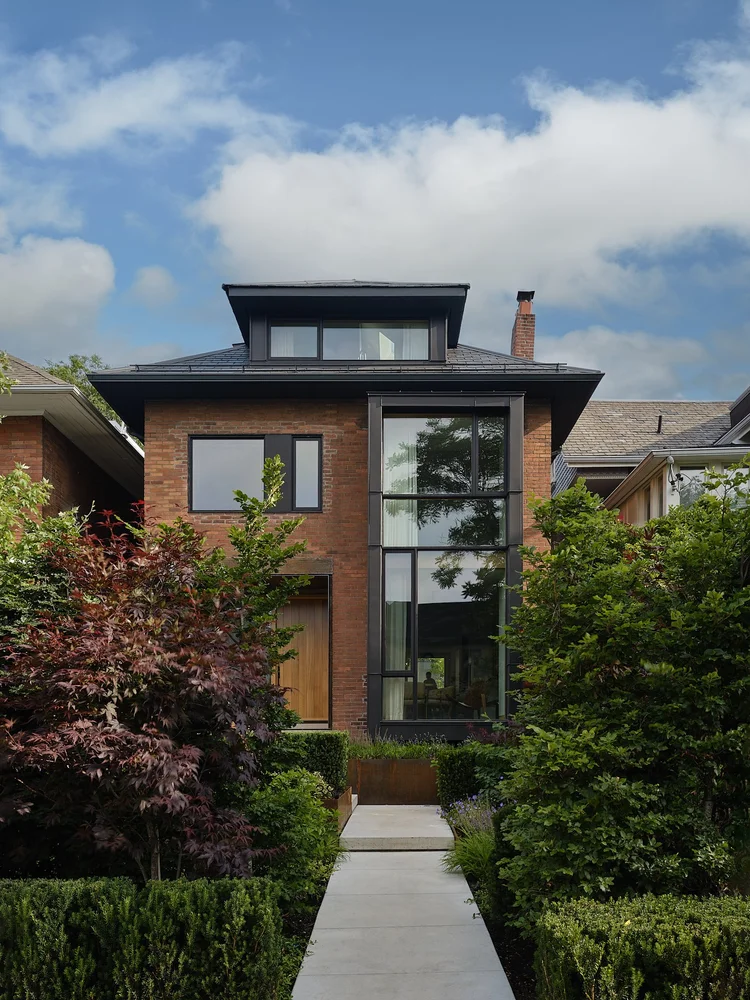 Summerhill Family Home (featured) — Derek Nicholson