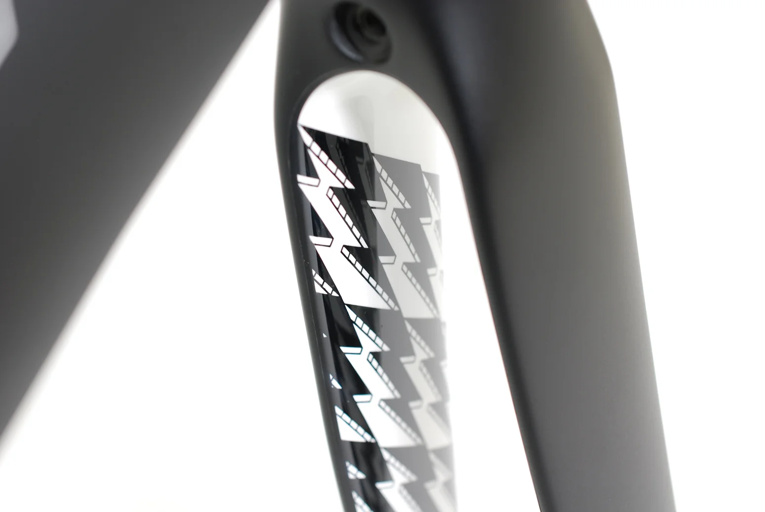 Bike Serotta Lighting Bolt — VéloColour Custom Paint and Cycling Bags