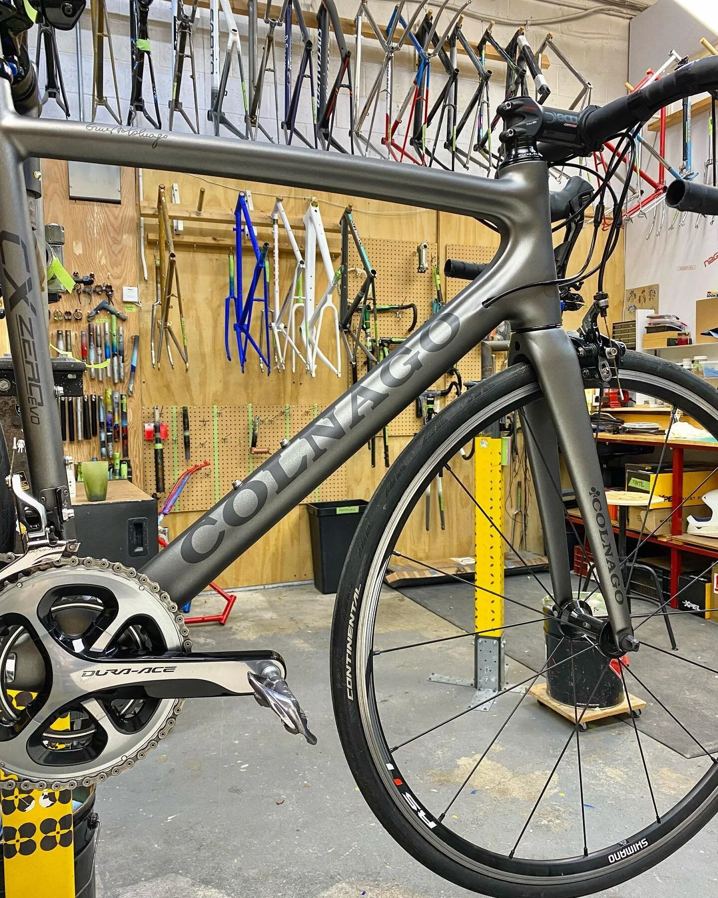 VéloColour Custom Paint and Cycling Bags