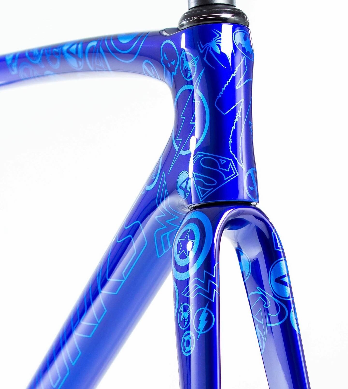 Custom Paint on Carbon Bicycles — VéloColour Custom Paint and Cycling Bags