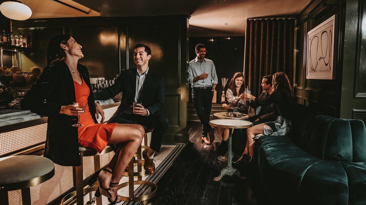 12 Cocktail Bar