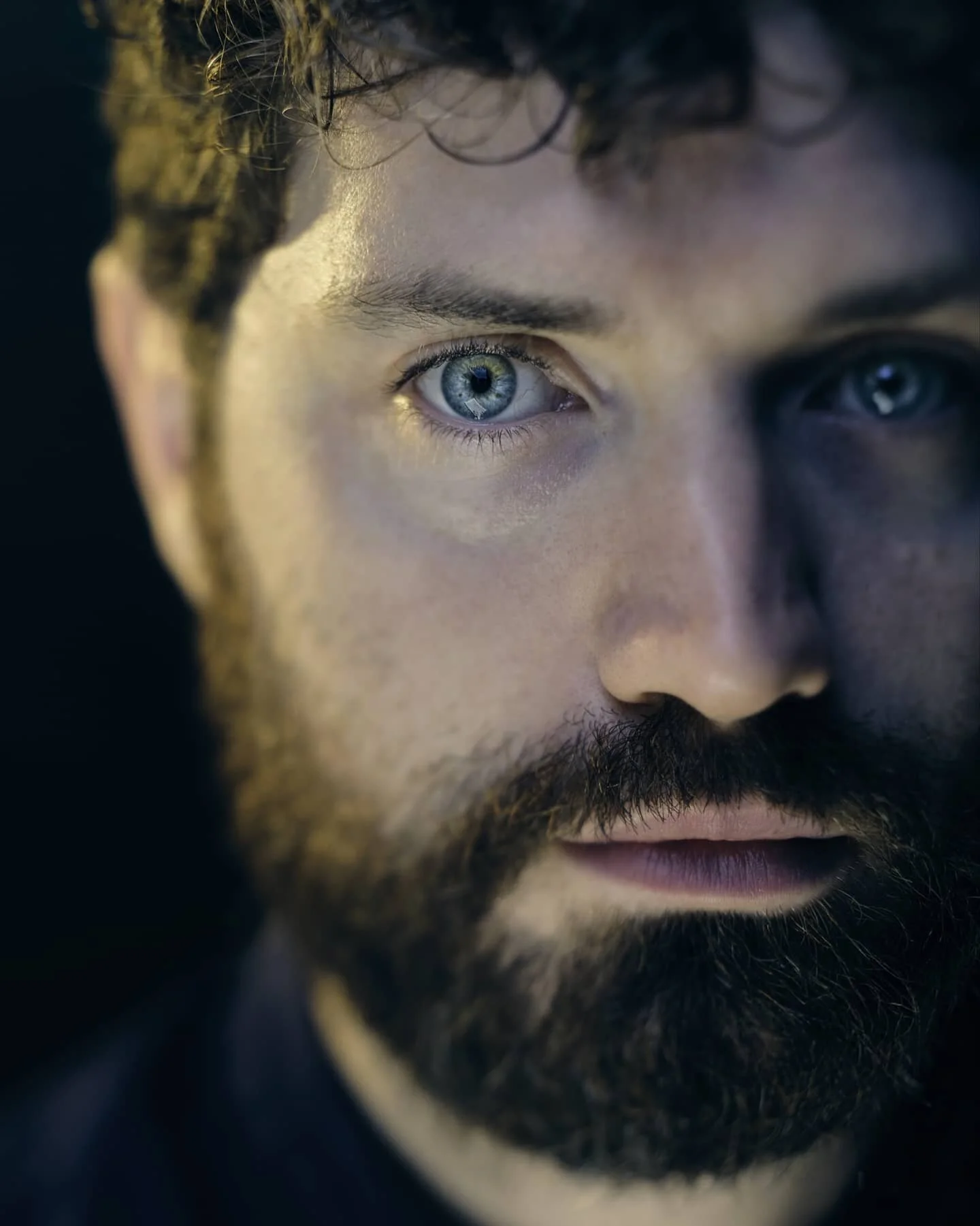 Jon Holloway - Head shot and Editorial Photographer