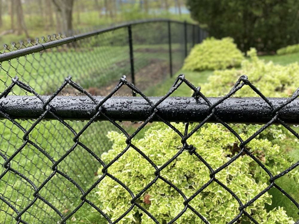 Dog Fence Installation Contractor - Hartford Fence