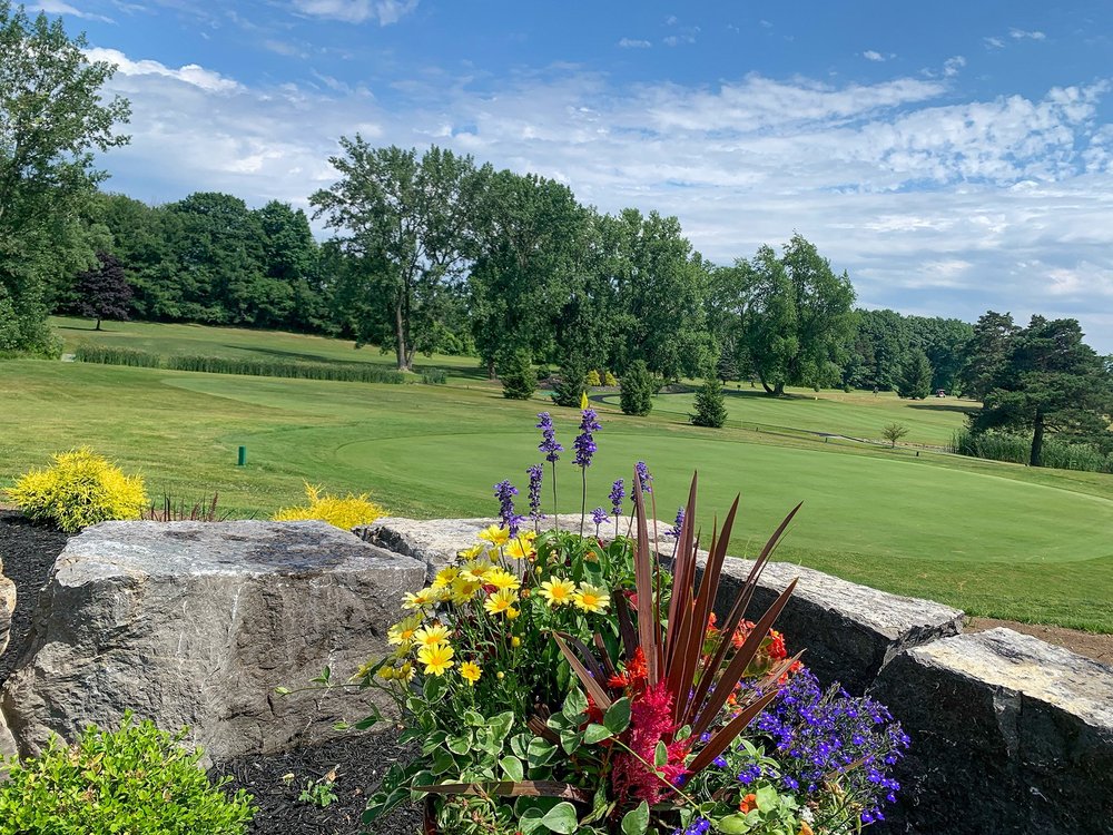 Pinewood Country Club