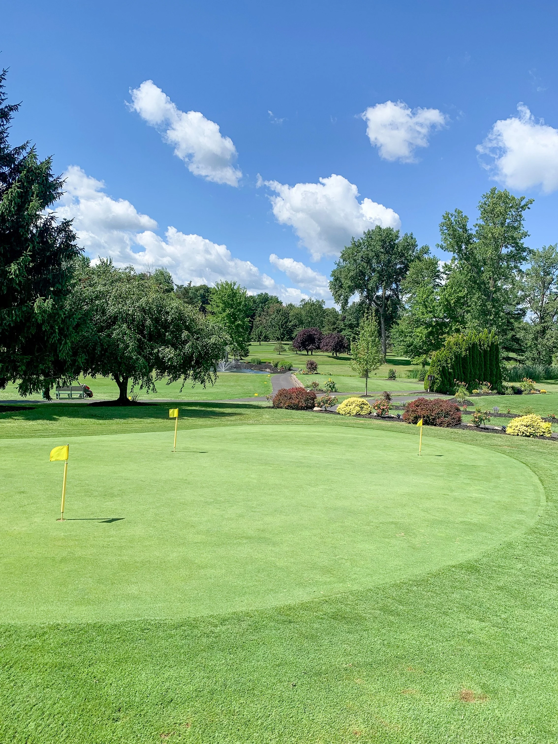 Pinewood Country Club