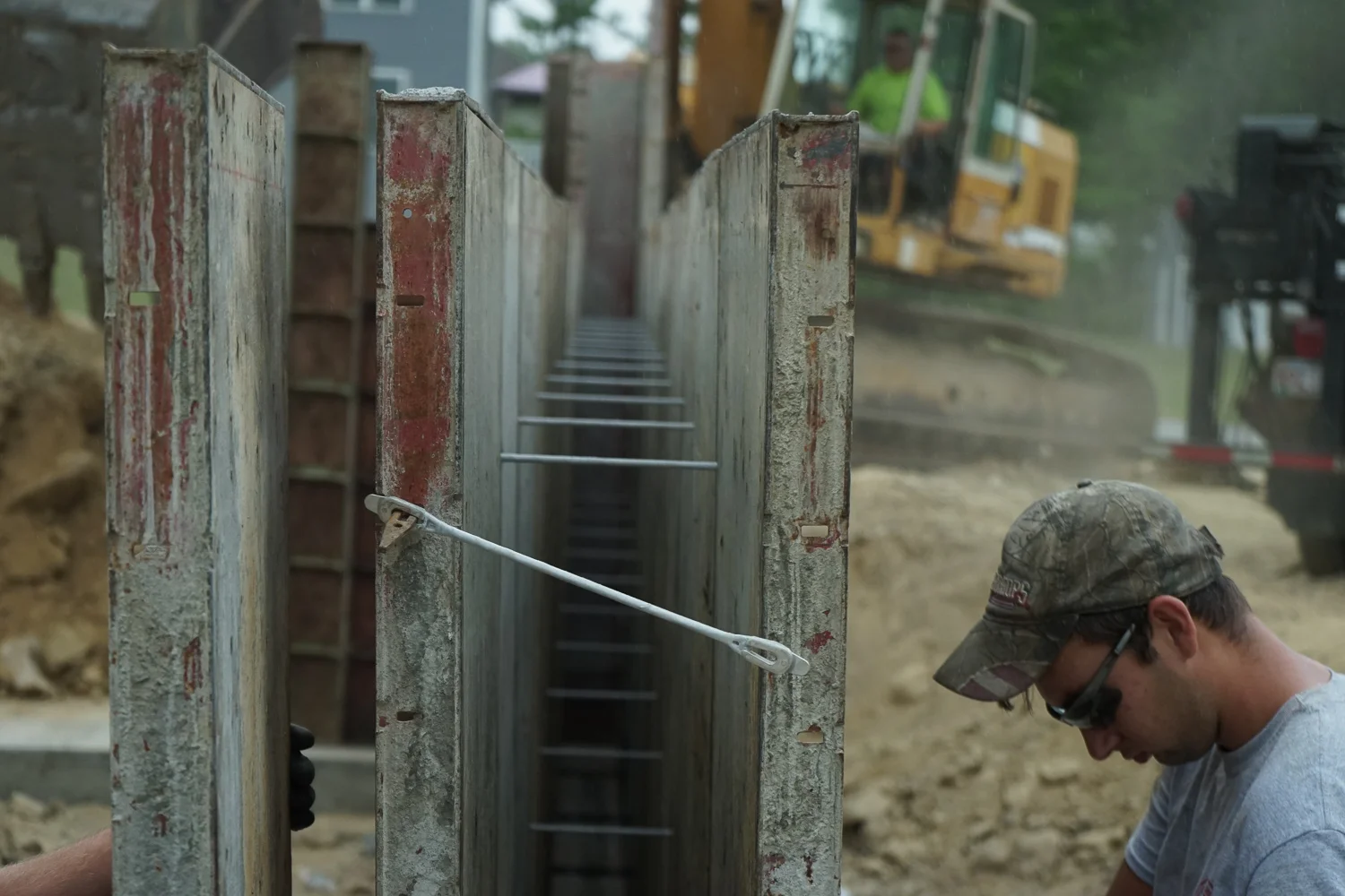 Fiberglass Ties — Steel Dog