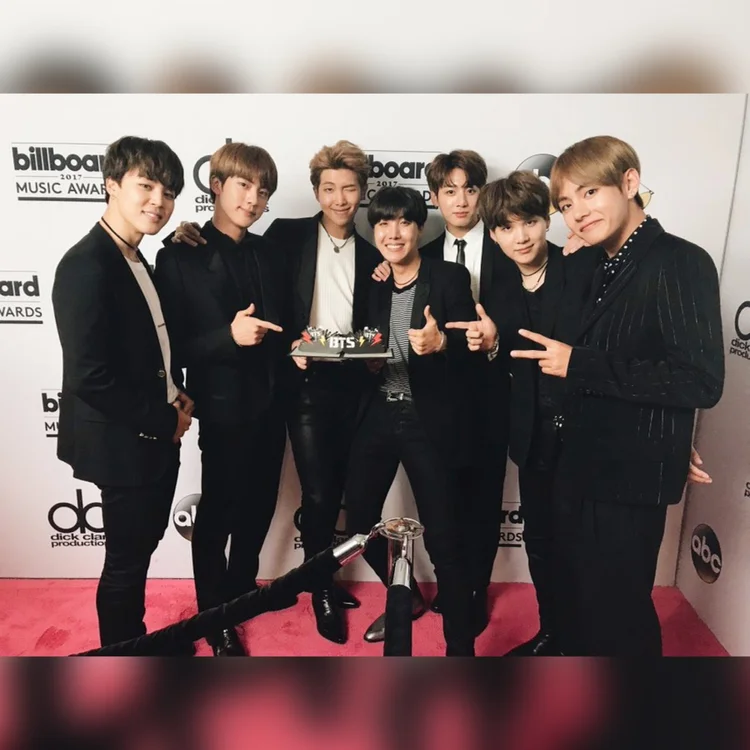 First K-Pop Artist to be Nominated and Win Billboard Top Social Artist ...